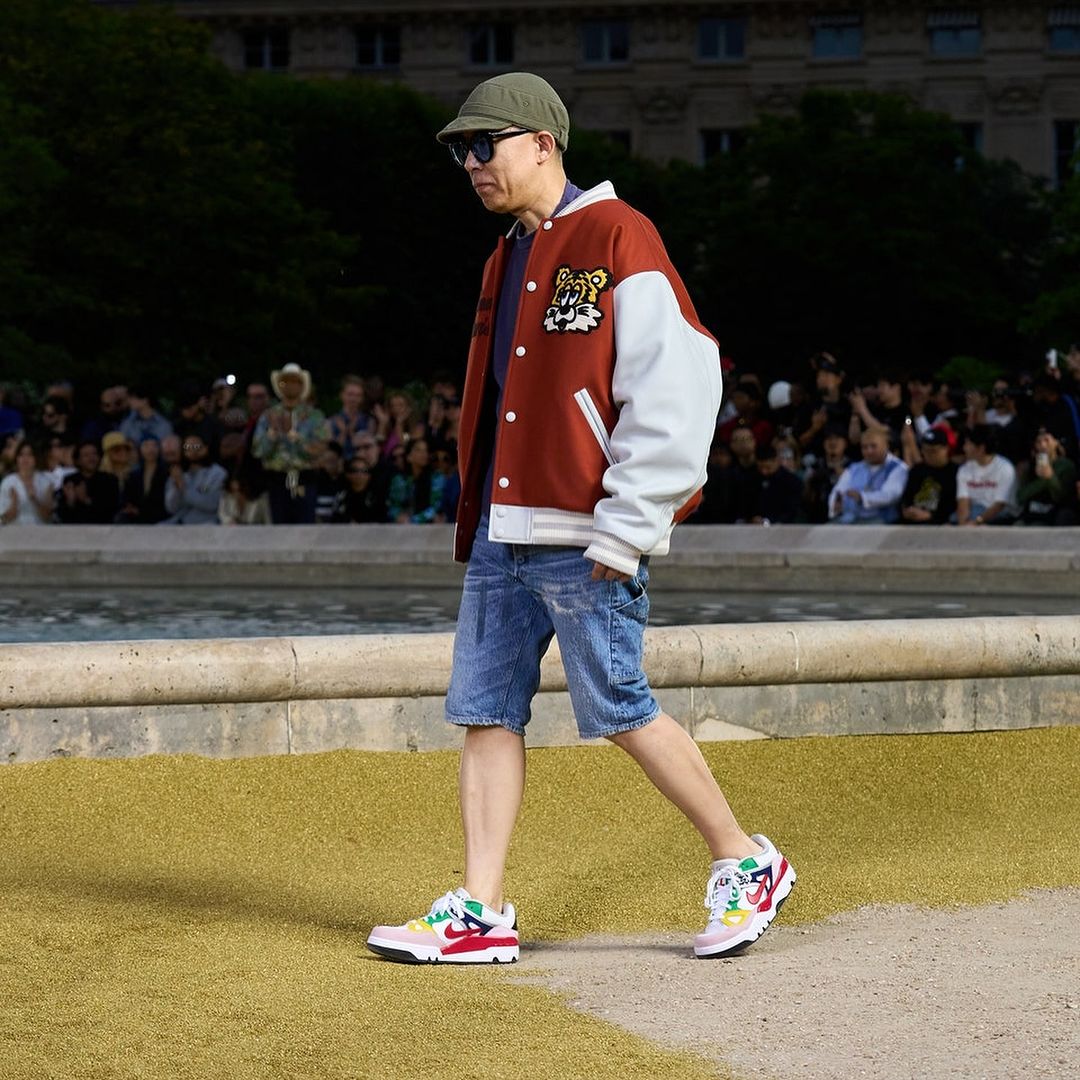 NIGO STEPS OUT IN HIS NEW NIKES - Archive Blog